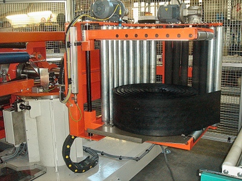 LINER 550, COMPLETE FINISHING LINE FOR PRECURED TREADS - Lines for ...