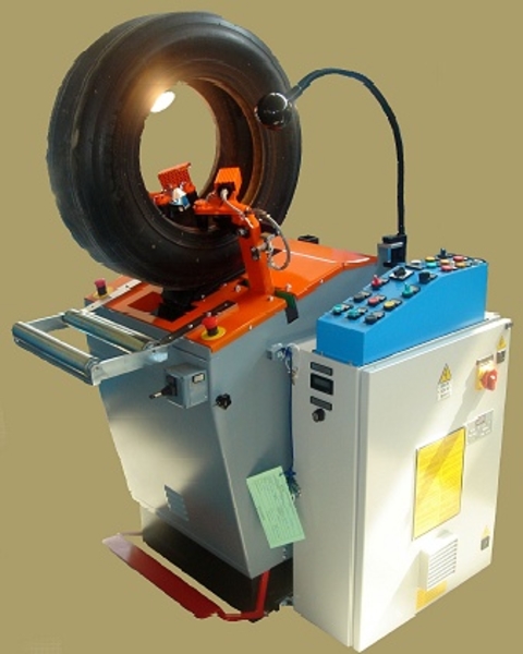 10/16 M-AVIO - Inspection spreaders
