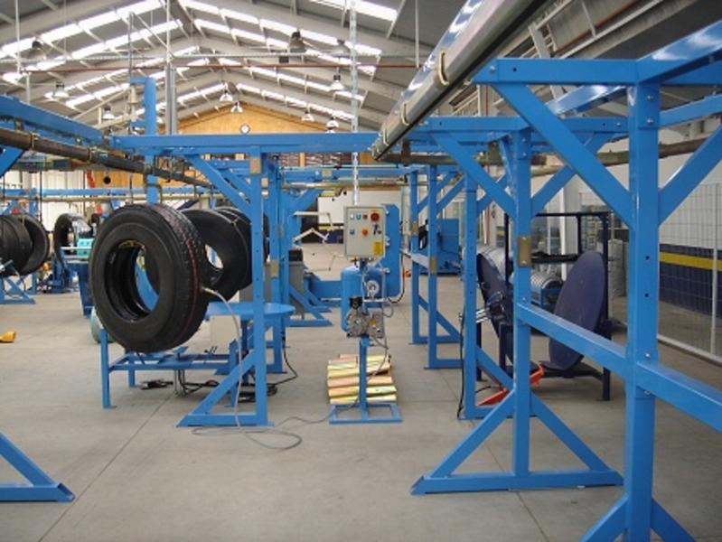 MODULAR MONORAIL FOR AUTOCLAVE LOADING/UNLOADING - Modular monorails ...
